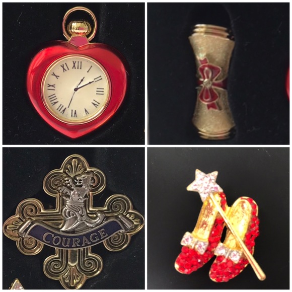 Warner Bros. | Jewelry | New Wizard Of Oz 4 Pin Collectors Set | Poshmark
